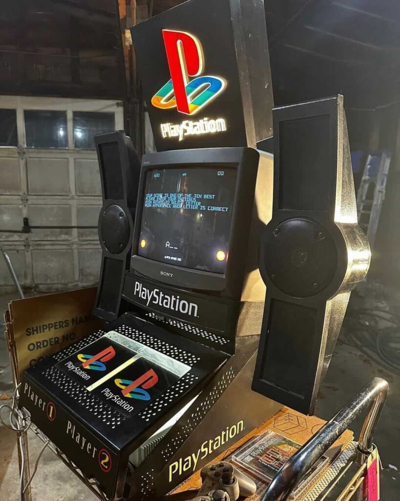 Era assim o totem do PS1 em lojas em 1994 - Hardware