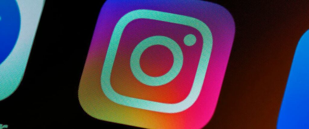 Instagram bane contas sem aviso prévio e usuários culpam IA