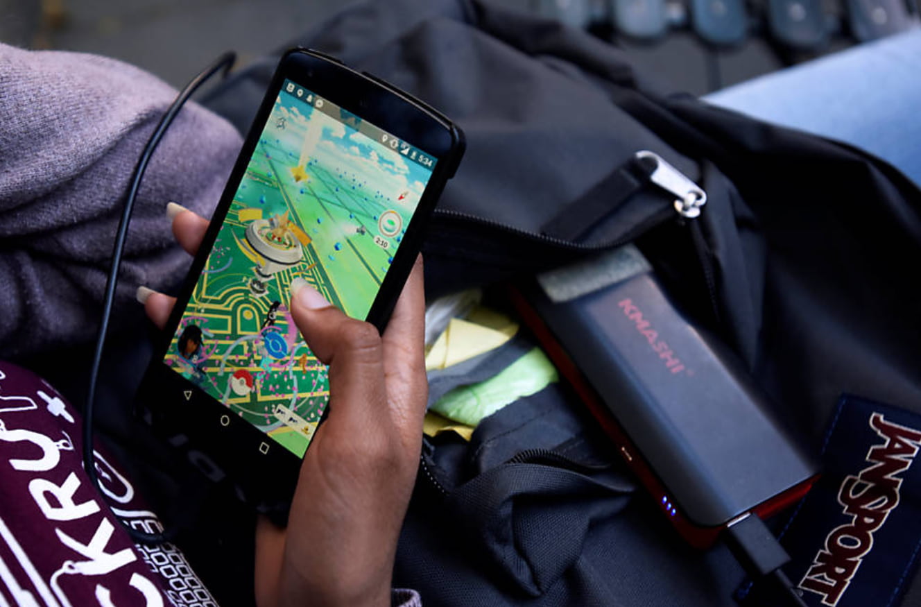 Relembre a histeria do lançamento de Pokémon Go no Brasil: caçadas em ...