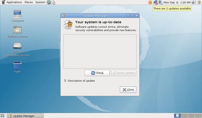 Debian GNU/Linux 5.0 no ASUS Eee PC 900 - Hardware.com.br