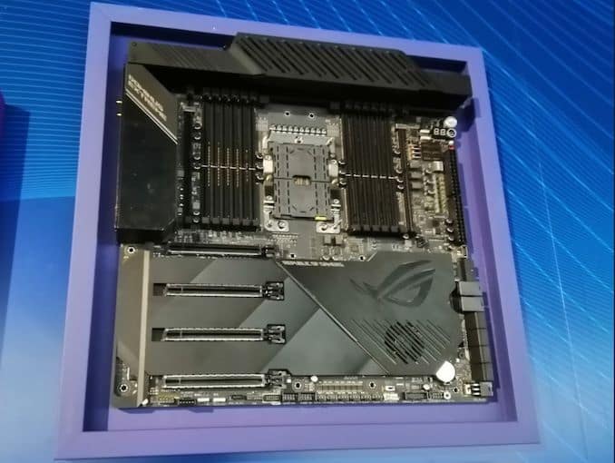 Intel Xeon W-3175X: CPU de 28 núcleos e 56 threads chega ao mercado em ...