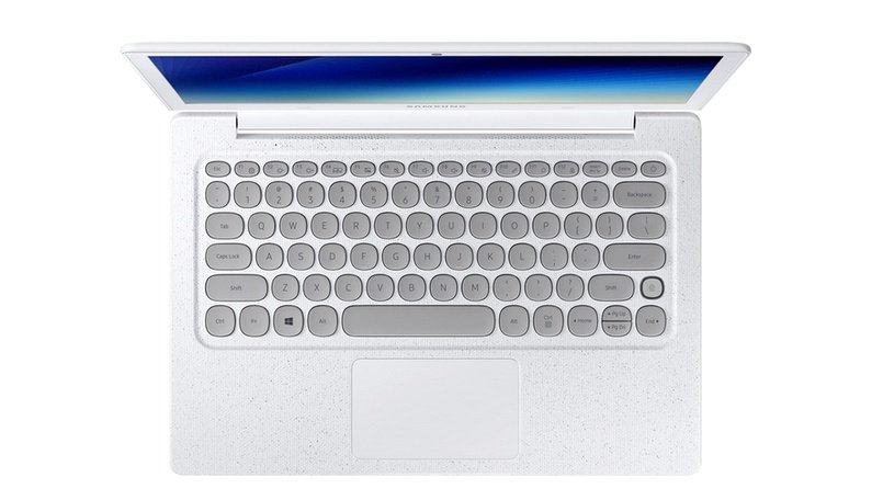 Samsung anuncia no Brasil notebook com teclado retrô