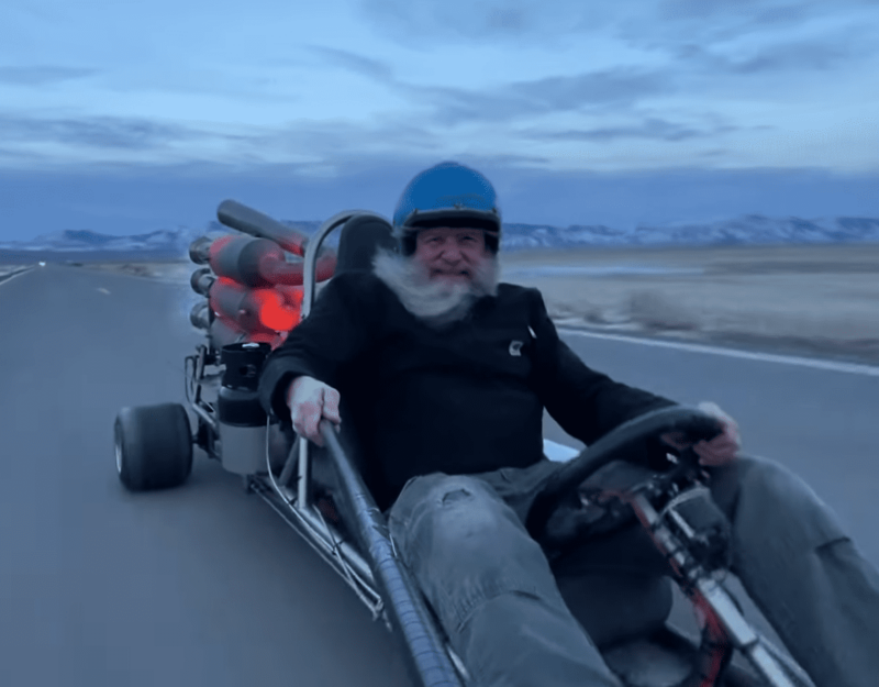 Inventor americano cria kart movido a jato que atinge 140 km/h ...