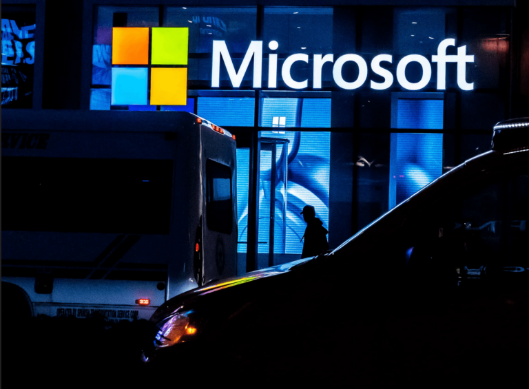 Rússia preparava ciberataques à Ucrânia desde 2021, segundo a Microsoft ...